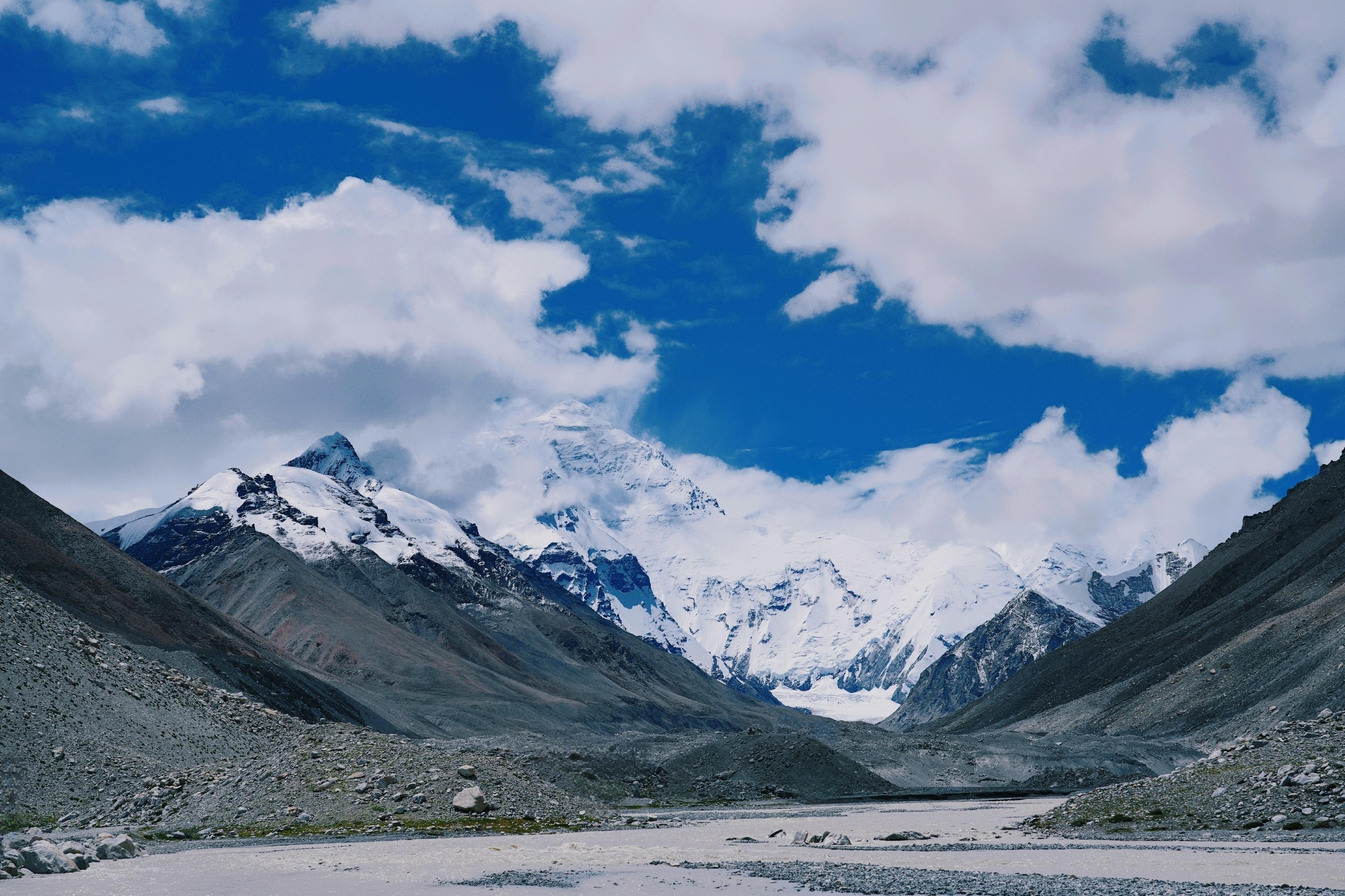 Pirate river, rising mountain: how an ancient change in river pathways ...
