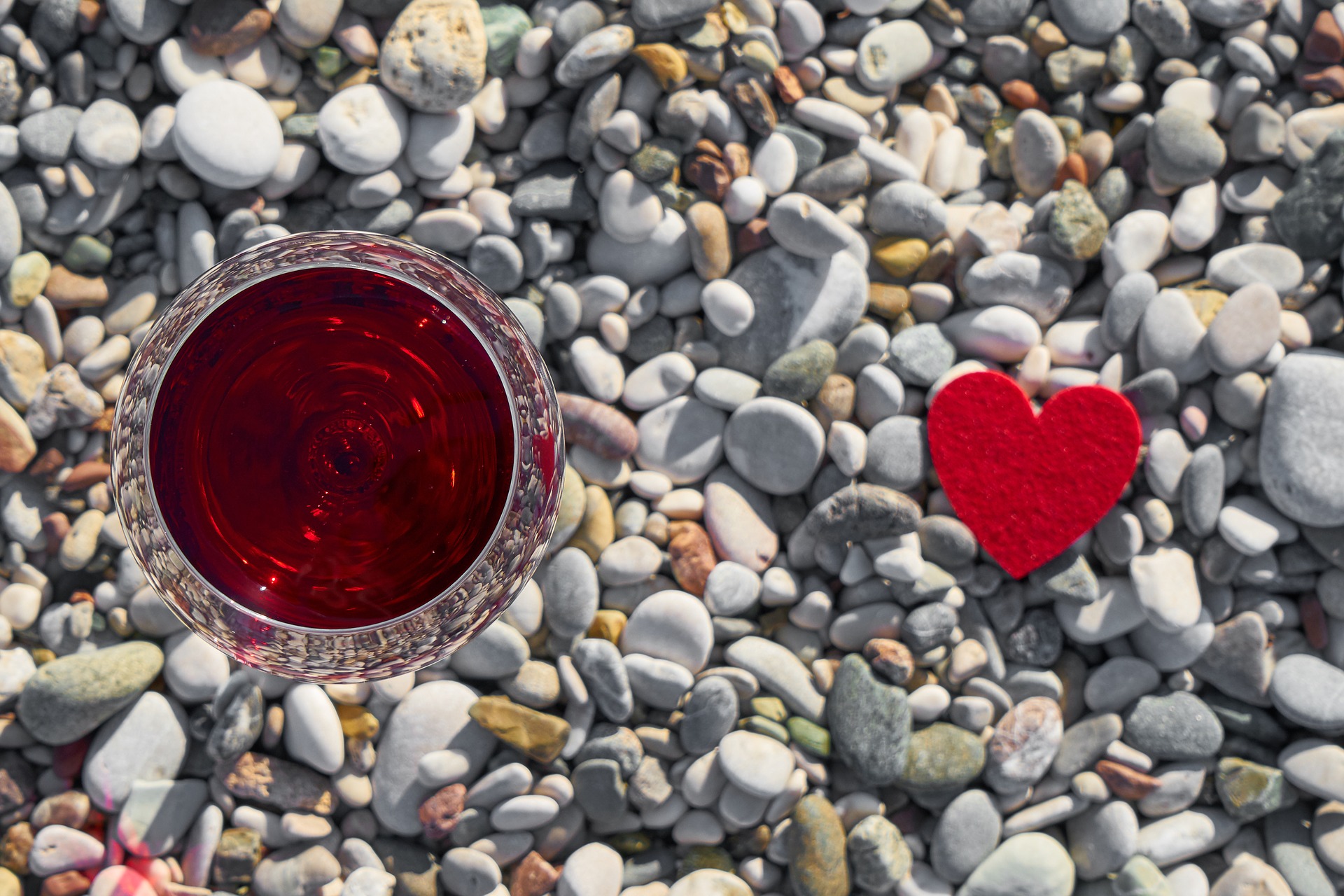 One glass of booze could be enough to set your heart a flutter - Scimex